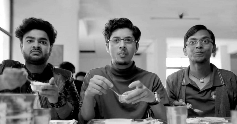 Vakaao - Kota Factory Season 1 Review